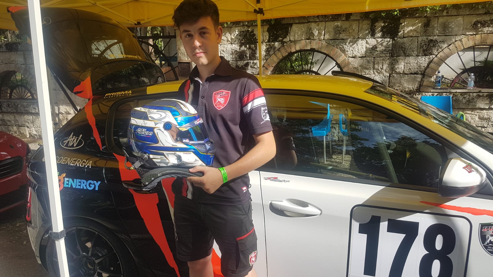 Lo Youtuber Pirillo, Marchioro e Picchi al via di Magione - smart e-cup